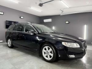 Melns Volvo V70 2015 Utena, ar dzinēja tilpumu 1.98 L un nobraukumu 334 tūkst. km par 7450 €, foto 4 vietnē AUTOMOTO.COM.LV