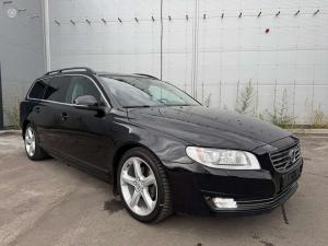 Melns Volvo V70 2015 Utena, ar dzinēja tilpumu 1.98 L un nobraukumu 330 tūkst. km par 7650 €, foto 4 vietnē AUTOMOTO.COM.LV