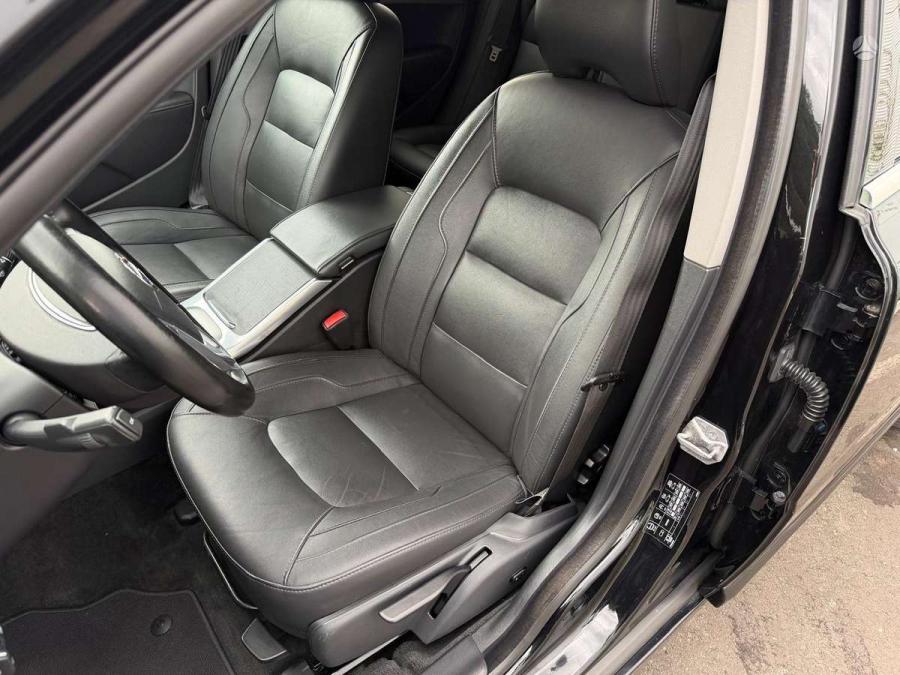 Melns Volvo V70 2015 Utena, ar dzinēja tilpumu 1.98 L un nobraukumu 330 tūkst. km par 7650 €, foto 11 vietnē AUTOMOTO.COM.LV