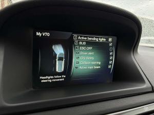 Black Volvo V70 2015 in Ukmerge, with an engine capacity of 1.97 L and mileage of 303 thousand km for 4900 €, photo 16 on AUTOMOTO.COM.LV