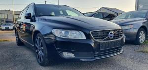 Melns Volvo V70 2015 Kauņa, ar dzinēja tilpumu 1.98 L un nobraukumu 196 tūkst. km par 8590 €, foto  vietnē AUTOMOTO.COM.LV