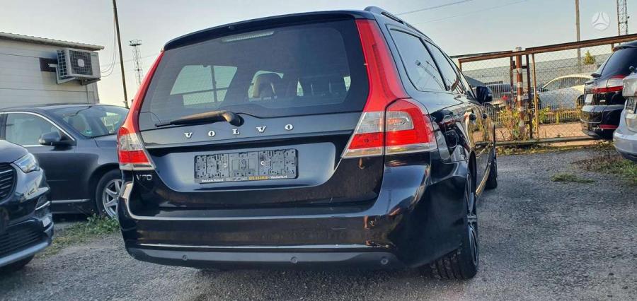 Melns Volvo V70 2015 Kauņa, ar dzinēja tilpumu 1.98 L un nobraukumu 196 tūkst. km par 8590 €, foto 11 vietnē AUTOMOTO.COM.LV