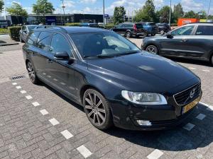 Melns Volvo V70 2015 Kauņa, ar dzinēja tilpumu 1.98 L un nobraukumu 196 tūkst. km par 8590 €, foto 29 vietnē AUTOMOTO.COM.LV