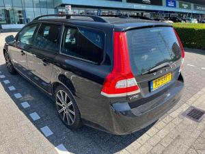 Melns Volvo V70 2015 Kauņa, ar dzinēja tilpumu 1.98 L un nobraukumu 196 tūkst. km par 8590 €, foto 32 vietnē AUTOMOTO.COM.LV