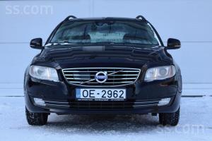 Melns Volvo V70 2016 Rīga, ar dzinēja tilpumu 2.00 L un nobraukumu 0 tūkst. km par 4995 €, foto 2 vietnē AUTOMOTO.COM.LV