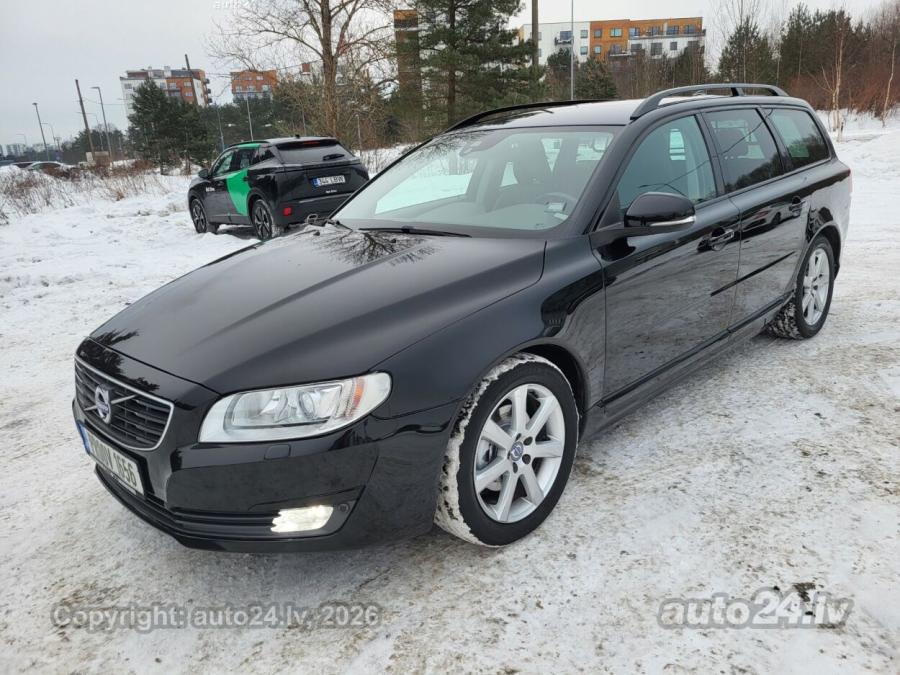 Black Volvo V70 2016 in Tallinn, with an engine capacity of 2.00 L and mileage of 270 thousand km for 9899 €, photo 3 on AUTOMOTO.COM.LV