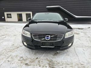 Black Volvo V70 2016 in Kaunas, with an engine capacity of 1.97 L and mileage of 220 thousand km for 5900 €, photo 3 on AUTOMOTO.COM.LV