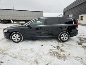Black Volvo V70 2016 in Kaunas, with an engine capacity of 1.97 L and mileage of 220 thousand km for 5900 €, photo 11 on AUTOMOTO.COM.LV