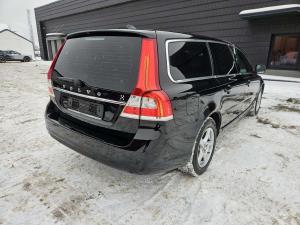 Black Volvo V70 2016 in Kaunas, with an engine capacity of 1.97 L and mileage of 220 thousand km for 5900 €, photo 13 on AUTOMOTO.COM.LV