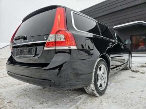Black Volvo V70 2016 in Kaunas, with an engine capacity of 1.97 L and mileage of 220 thousand km for 5900 €, photo 18 on AUTOMOTO.COM.LV
