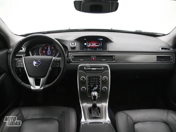 Melns Volvo V70 2016 Viļņa, ar dzinēja tilpumu 2.00 L un nobraukumu 294 tūkst. km par 9299 €, foto 2 vietnē AUTOMOTO.COM.LV