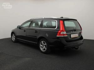 Black Volvo V70 2016 in Vilnius, with an engine capacity of 2.00 L and mileage of 294 thousand km for 9299 €, photo 8 on AUTOMOTO.COM.LV