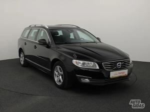 Black Volvo V70 2016 in Vilnius, with an engine capacity of 2.00 L and mileage of 294 thousand km for 9299 €, photo 11 on AUTOMOTO.COM.LV