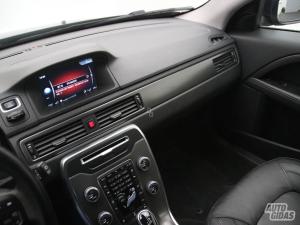 Black Volvo V70 2016 in Vilnius, with an engine capacity of 2.00 L and mileage of 294 thousand km for 9299 €, photo 22 on AUTOMOTO.COM.LV