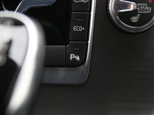 Black Volvo V70 2016 in Vilnius, with an engine capacity of 2.00 L and mileage of 294 thousand km for 9299 €, photo 32 on AUTOMOTO.COM.LV