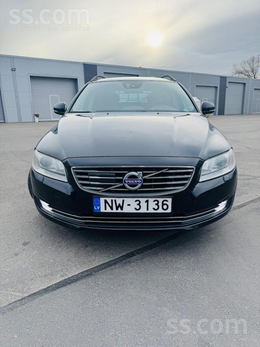 Melns Volvo V70 2016 Rīga, ar dzinēja tilpumu 2.00 L un nobraukumu 217 tūkst. km par 8000 €, foto 4 vietnē AUTOMOTO.COM.LV