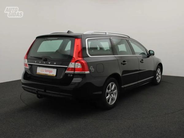 Black Volvo V70 2016 in Vilnius, with an engine capacity of 2.00 L and mileage of 248 thousand km for 9999 €, photo 8 on AUTOMOTO.COM.LV