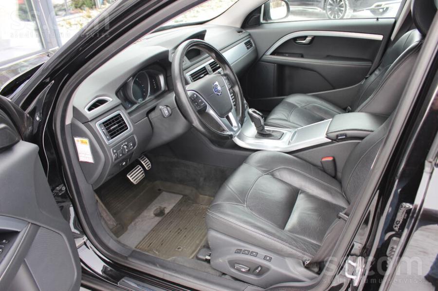Melns Volvo V70 2016 Dobele, ar dzinēja tilpumu 2.00 L un nobraukumu 307 tūkst. km par 8100 €, foto 13 vietnē AUTOMOTO.COM.LV