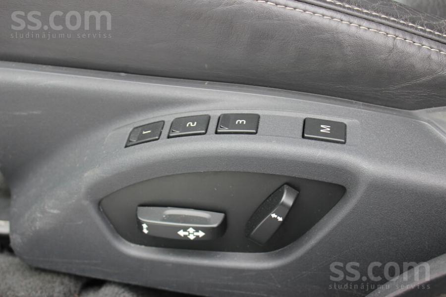 Melns Volvo V70 2016 Dobele, ar dzinēja tilpumu 2.00 L un nobraukumu 307 tūkst. km par 8100 €, foto 14 vietnē AUTOMOTO.COM.LV