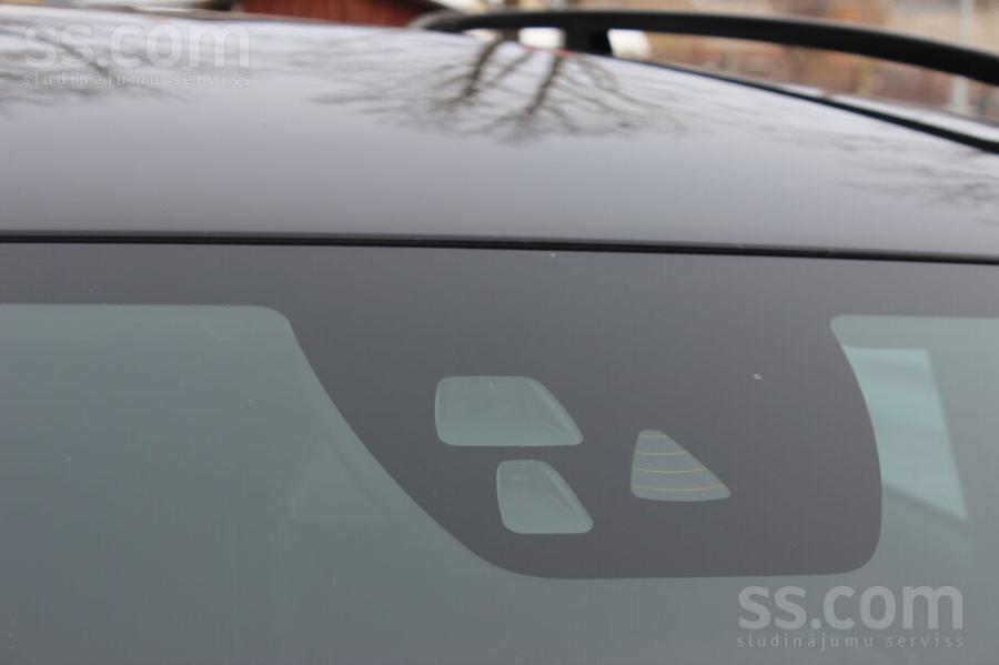 Melns Volvo V70 2016 Dobele, ar dzinēja tilpumu 2.00 L un nobraukumu 307 tūkst. km par 8100 €, foto 21 vietnē AUTOMOTO.COM.LV