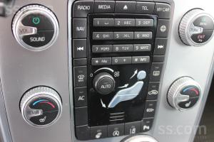 Melns Volvo V70 2016 Dobele, ar dzinēja tilpumu 2.00 L un nobraukumu 307 tūkst. km par 8100 €, foto 25 vietnē AUTOMOTO.COM.LV