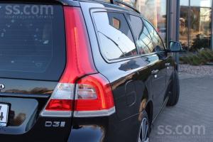 Melns Volvo V70 2016 Dobele, ar dzinēja tilpumu 2.00 L un nobraukumu 307 tūkst. km par 8100 €, foto 30 vietnē AUTOMOTO.COM.LV