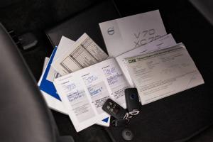 Melns Volvo V70 2016 Rīga, ar dzinēja tilpumu 2.00 L un nobraukumu 213 tūkst. km par 8595 €, foto 35 vietnē AUTOMOTO.COM.LV