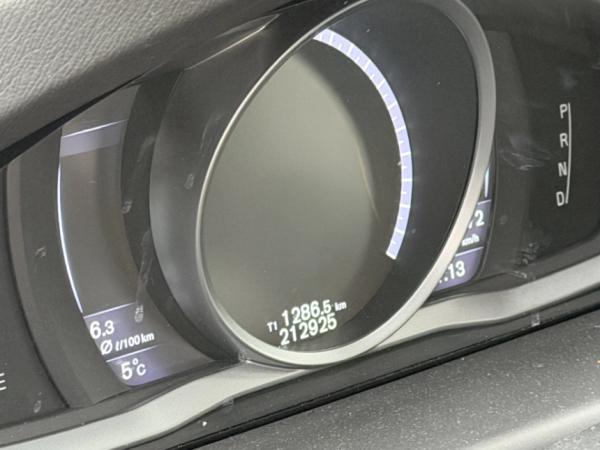 Черный Вольво В70 2016 в Рига, объемом двигателя 2.00 л и пробегом 210 тыс. км за 8495 €, фото 6 на AUTOMOTO.COM.LV