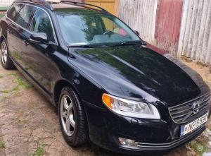 Black Volvo V70 2016 in Vilnius, with an engine capacity of 1.97 L and mileage of 0 thousand km for 5800 €, photo 10 on AUTOMOTO.COM.LV