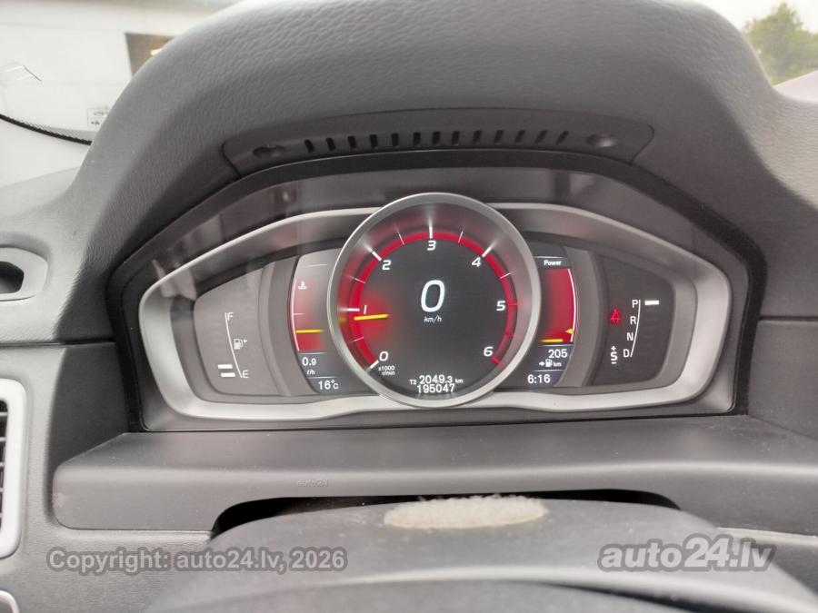 Черный Вольво В70 2016 в Таллин, объемом двигателя 2.00 л и пробегом 195 тыс. км за 9790 €, фото 28 на AUTOMOTO.COM.LV