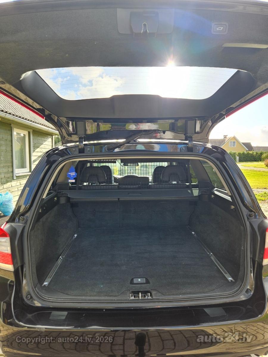 Melns Volvo V70 2016 Terva, ar dzinēja tilpumu 2.00 L un nobraukumu 304 tūkst. km par 9500 €, foto 5 vietnē AUTOMOTO.COM.LV