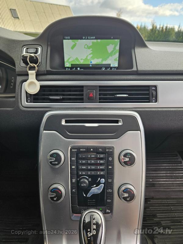 Melns Volvo V70 2016 Terva, ar dzinēja tilpumu 2.00 L un nobraukumu 304 tūkst. km par 9500 €, foto 11 vietnē AUTOMOTO.COM.LV
