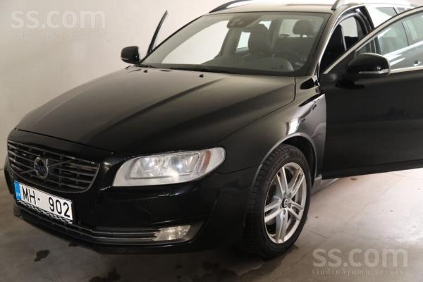 Melns Volvo V70 2016 Rīga, ar dzinēja tilpumu 2.00 L un nobraukumu 230 tūkst. km par 7500 €, foto 1 vietnē AUTOMOTO.COM.LV