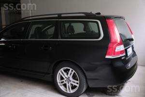 Melns Volvo V70 2016 Rīga, ar dzinēja tilpumu 2.00 L un nobraukumu 230 tūkst. km par 7500 €, foto 3 vietnē AUTOMOTO.COM.LV
