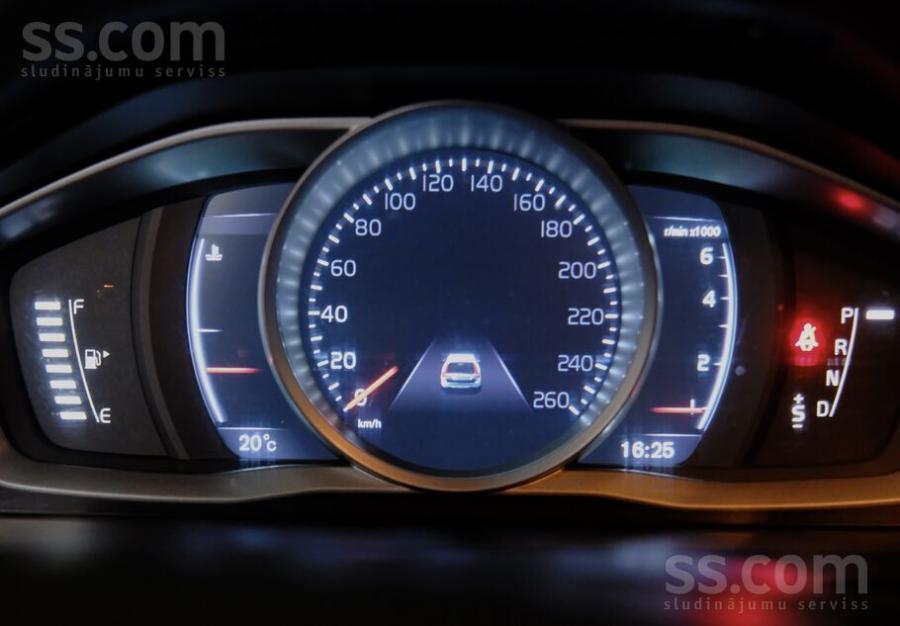 Melns Volvo V70 2016 Rīga, ar dzinēja tilpumu 2.00 L un nobraukumu 230 tūkst. km par 7500 €, foto 9 vietnē AUTOMOTO.COM.LV