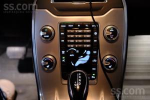 Melns Volvo V70 2016 Rīga, ar dzinēja tilpumu 2.00 L un nobraukumu 230 tūkst. km par 7500 €, foto 10 vietnē AUTOMOTO.COM.LV