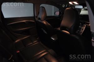 Melns Volvo V70 2016 Rīga, ar dzinēja tilpumu 2.00 L un nobraukumu 230 tūkst. km par 7500 €, foto 11 vietnē AUTOMOTO.COM.LV