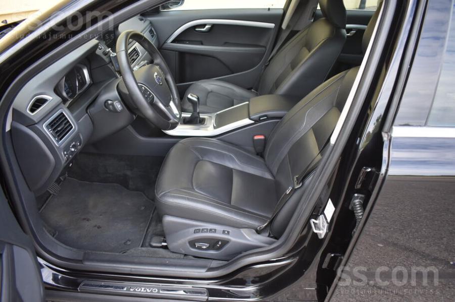 Melns Volvo V70 2016 Talsi, ar dzinēja tilpumu 2.00 L un nobraukumu 153 tūkst. km par 9500 €, foto 7 vietnē AUTOMOTO.COM.LV
