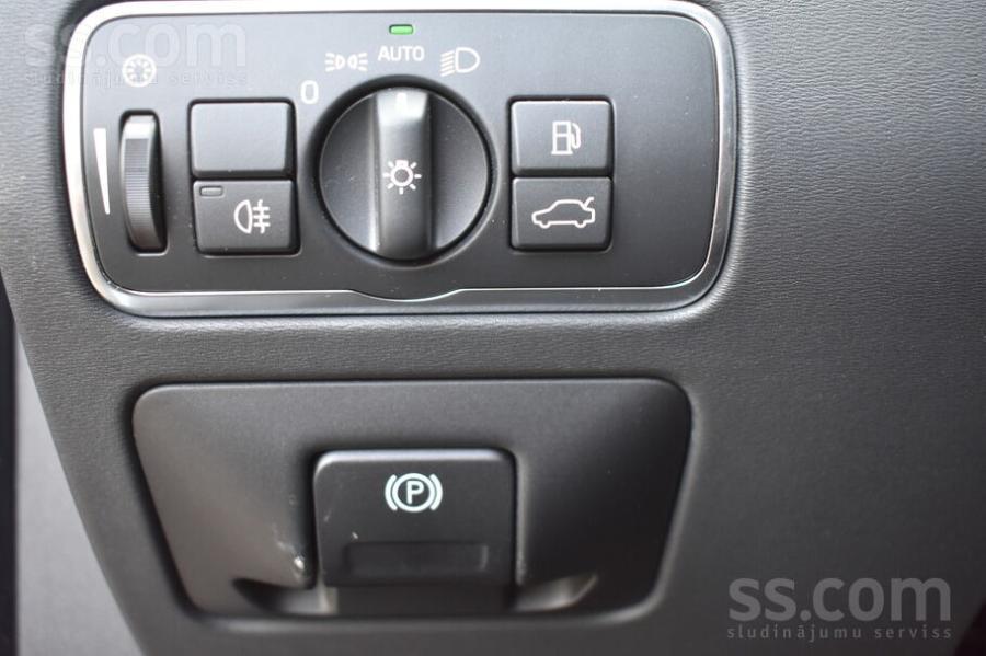 Melns Volvo V70 2016 Talsi, ar dzinēja tilpumu 2.00 L un nobraukumu 153 tūkst. km par 9500 €, foto 16 vietnē AUTOMOTO.COM.LV