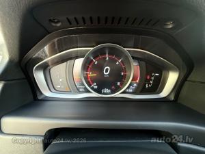 Melns Volvo V70 2016 Tartu, ar dzinēja tilpumu 2.00 L un nobraukumu 214 tūkst. km par 9499 €, foto 8 vietnē AUTOMOTO.COM.LV