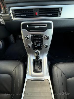 Melns Volvo V70 2016 Tartu, ar dzinēja tilpumu 2.00 L un nobraukumu 214 tūkst. km par 9499 €, foto 11 vietnē AUTOMOTO.COM.LV