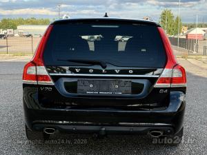 Melns Volvo V70 2016 Tartu, ar dzinēja tilpumu 2.00 L un nobraukumu 214 tūkst. km par 9499 €, foto 28 vietnē AUTOMOTO.COM.LV