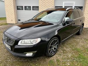 Melns Volvo V70 2016 Paide, ar dzinēja tilpumu 2.00 L un nobraukumu 258 tūkst. km par 9999 €, foto  vietnē AUTOMOTO.COM.LV