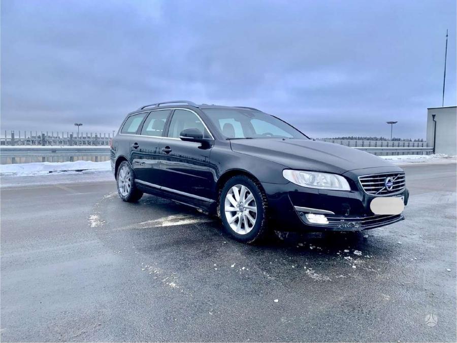 Melns Volvo V70 2017 Viļņa, ar dzinēja tilpumu 1.97 L un nobraukumu 308 tūkst. km par 8900 €, foto 22 vietnē AUTOMOTO.COM.LV