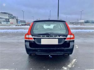 Melns Volvo V70 2017 Viļņa, ar dzinēja tilpumu 1.97 L un nobraukumu 308 tūkst. km par 8900 €, foto 24 vietnē AUTOMOTO.COM.LV