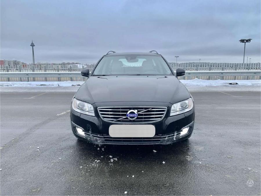 Melns Volvo V70 2017 Viļņa, ar dzinēja tilpumu 1.97 L un nobraukumu 308 tūkst. km par 8900 €, foto 25 vietnē AUTOMOTO.COM.LV
