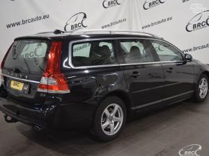 Melns Volvo V70 2017 Rīga, ar dzinēja tilpumu 2.00 L un nobraukumu 370 tūkst. km par 8300 €, foto 2 vietnē AUTOMOTO.COM.LV