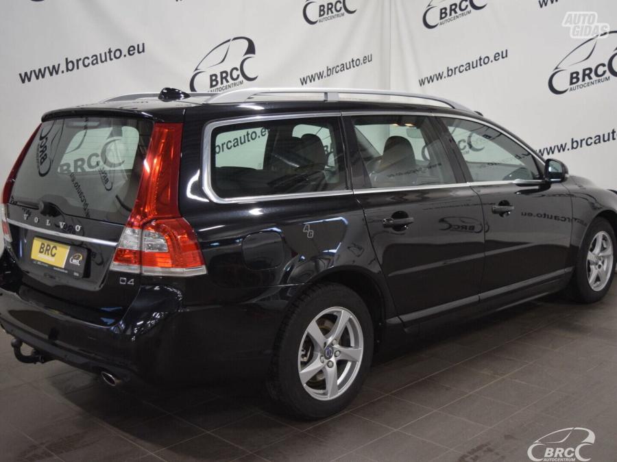 Melns Volvo V70 2017 Rīga, ar dzinēja tilpumu 2.00 L un nobraukumu 370 tūkst. km par 8300 €, foto 2 vietnē AUTOMOTO.COM.LV