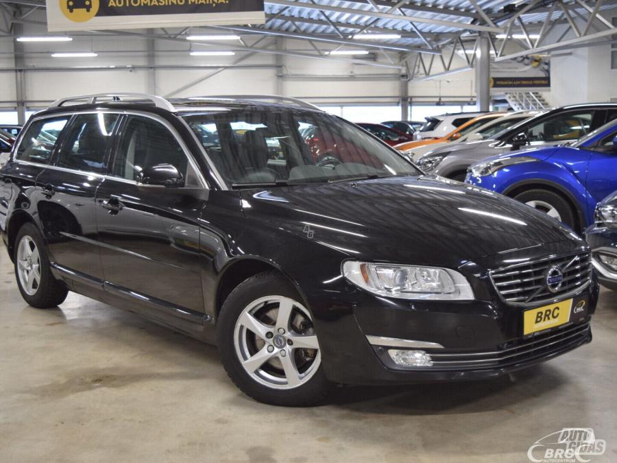 Melns Volvo V70 2017 Rīga, ar dzinēja tilpumu 2.00 L un nobraukumu 370 tūkst. km par 8300 €, foto 24 vietnē AUTOMOTO.COM.LV