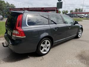 Melns Volvo V70 2017 Rīga, ar dzinēja tilpumu 2.00 L un nobraukumu 280 tūkst. km par 9500 €, foto 6 vietnē AUTOMOTO.COM.LV